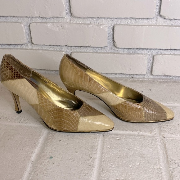J.Renee | Shoes | J Renee Snakeskin Close Toed Snake Skin Heel | Poshmark